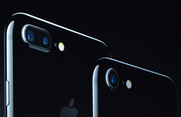 How to Restart or Force Restart iPhone 7/7 Plus/6/6 Plus/6s/6s Plus/5s ...